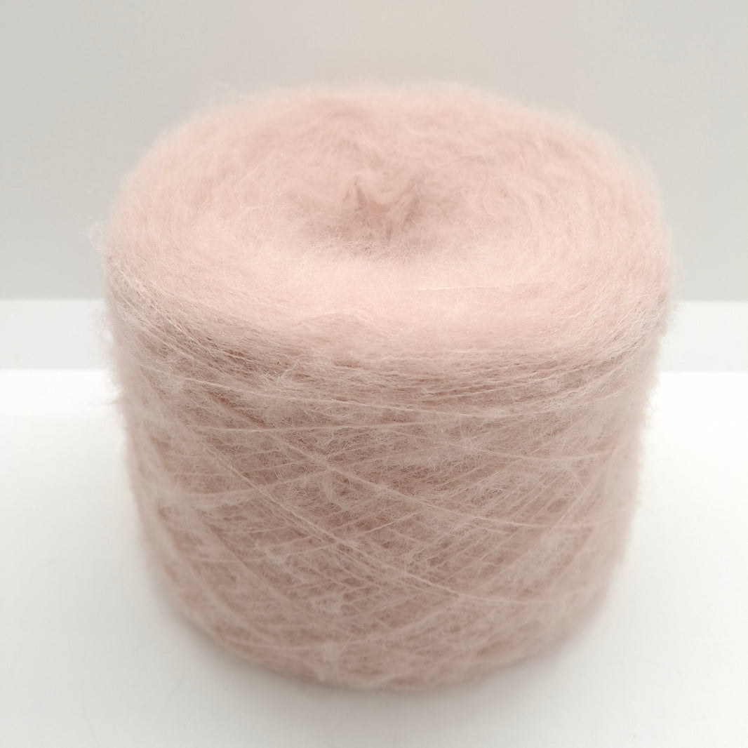 filato italiano su cono made in italy per lavoro a maglia e uncinetto ...